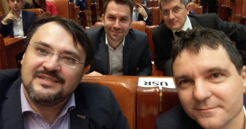 Cum l-a mazilit USR pe Nicușor Dan, fondatorul mișcării - 60m.ro