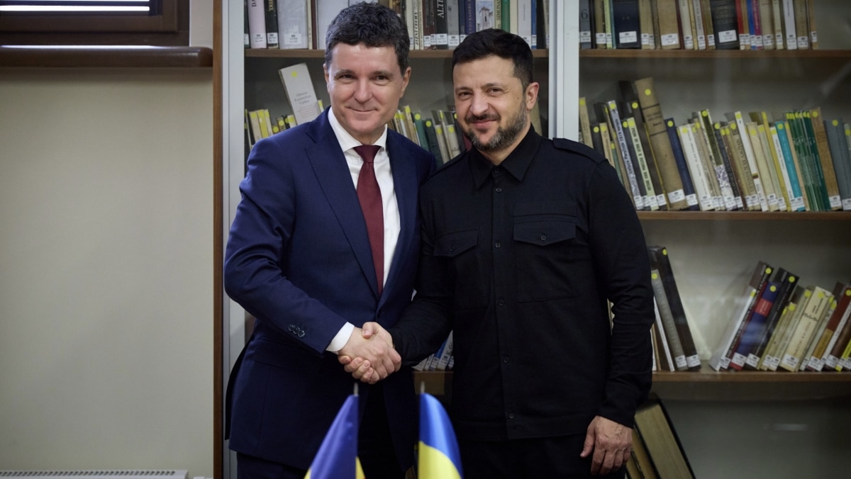 Ion Cristoiu: CSAT de luni va confirma că Nicușor Dan e mai pro ...